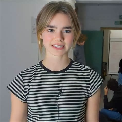 Izzy Sermon Ginger Actresses Young Actresses Teen Actresses