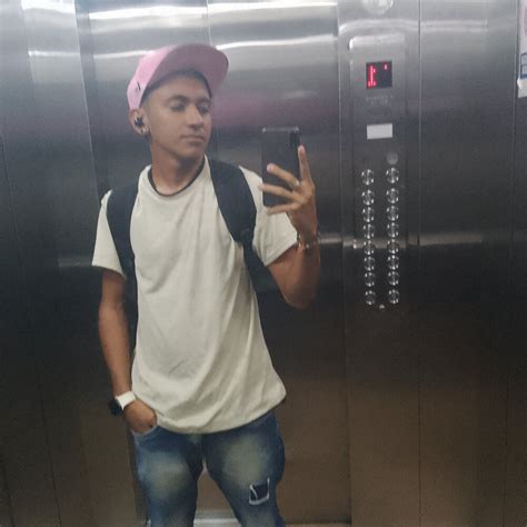 Latino Diablo主播简介 Stripchat