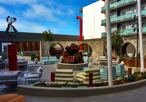 Hotel Zephyr Stanton Architecture