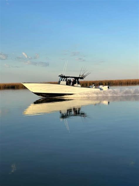 Full House Aboard Mattfishhunts Calcutta 263 And A Whole Lot Of