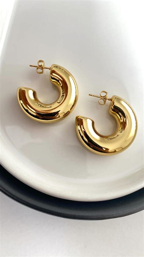 Halbkreisförmige Ohrringe 💫 Goldnecklaces