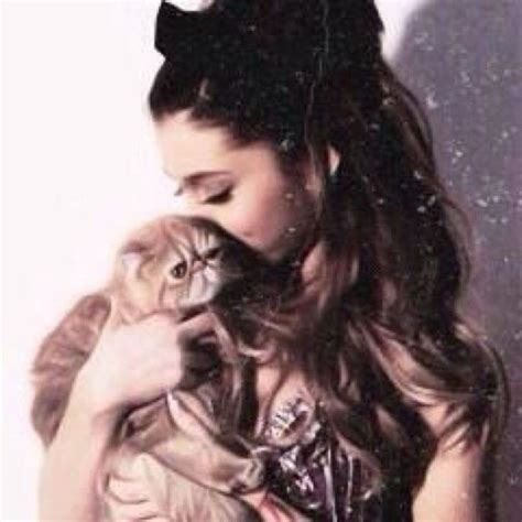 Ariana With Cats Ariana Grande Photoshoot Ariana Grande Cat Ariana