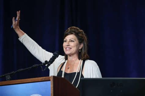 Chow Chat With Nancy Colleton Check Yes For Chow National Marine