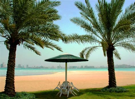 Best Beaches In Qatar Voyagco Discover Doha Qatar