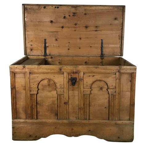Rectangular Wood Chest From Usa For Sale At 1stdibs