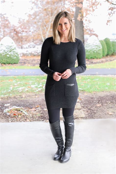 4 Tunics To Wear With Leggings Living In Yellow How To Wear Leggings Cute Outfits With