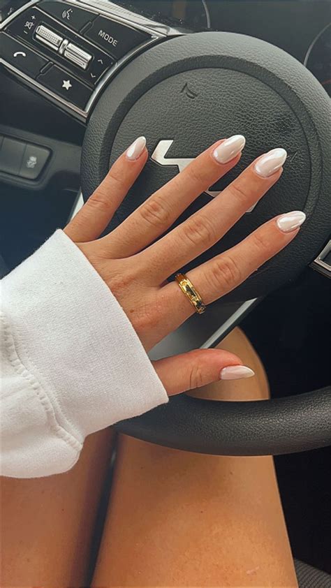 Pearl Chrome Nails White Chrome Nails Teen Nails Casual Nails