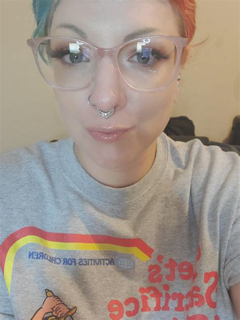 Low Key A Nerd Oc F Scrolller