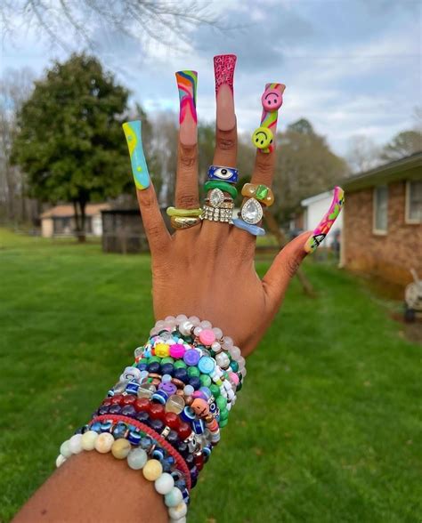 Instagram Thequeenofthegarden💕💕 Crystal Bead Jewelry Body Jewelry