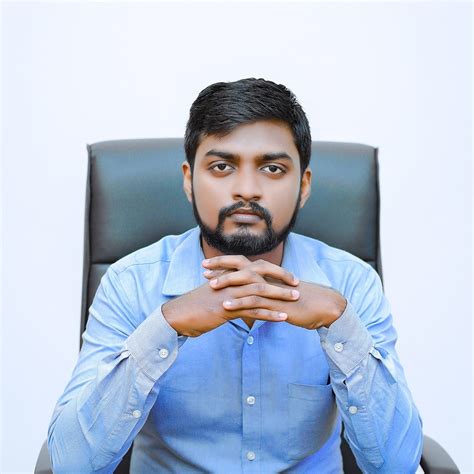 Ayon Abhishek Radical Political පන්තිය