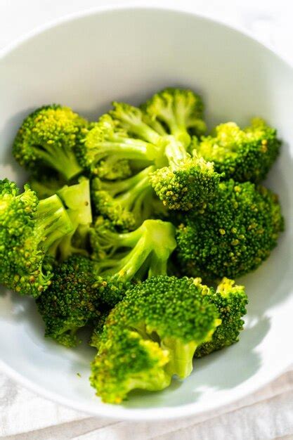 Premium Photo Steamed Broccoli