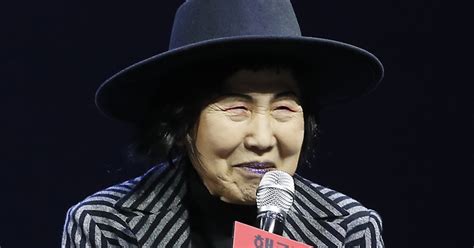 82세 박정자 연극 햄릿으로 인사 드려요