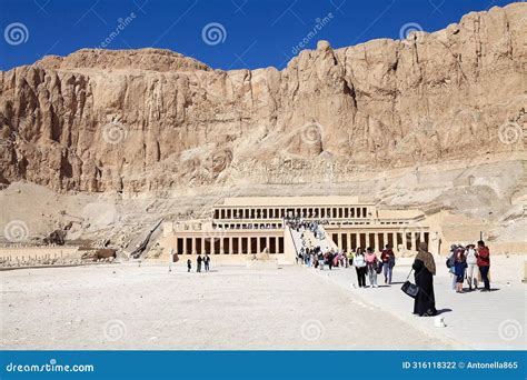 Mortuary Temple Of Female Pharaoh Hatshepsut The Valley Of The Nobles