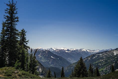 Day Hiking Maple Pass Loop Trail In Washingtons North Cascades National Park — Jennifer Carr