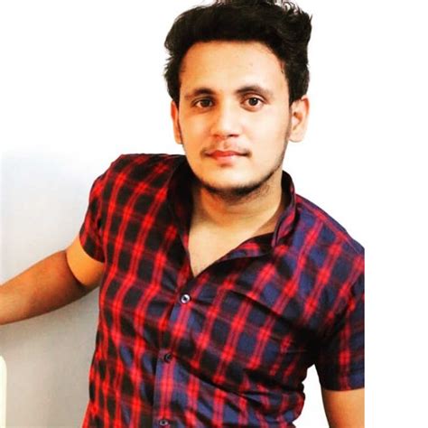 Deepak Batra Food Blogger Biography Career