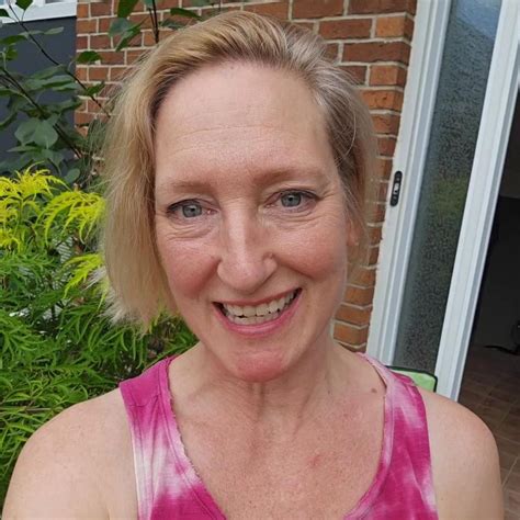 Buttiloveyou Raspberry Picking Manyvids