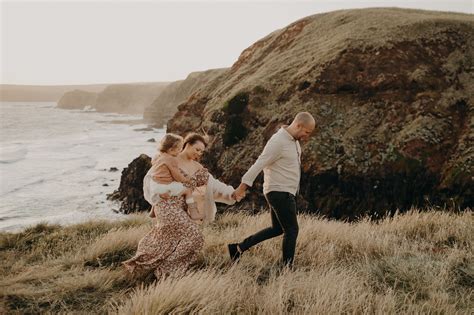 Cuddle Up Darling I Danielle Dobson Photographer