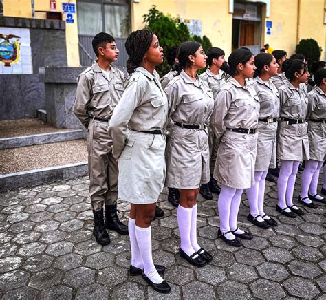 Colegio Militar No 6 Combatientes De Tapi