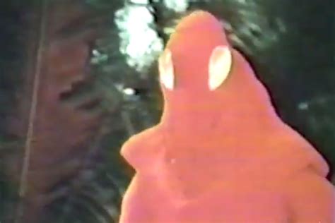 Watch Jean Claude Van Damme Play A Terrible Version Of Predator The Verge