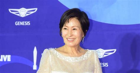 포토 김혜자 아름다운 미소