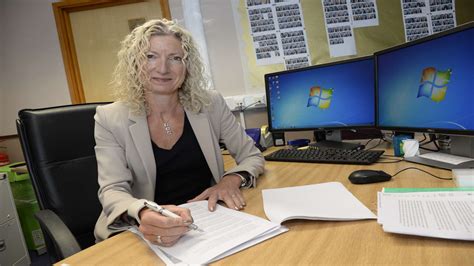 Ebbsfleet Academy Principal Alison Colwell Meets Education Minister