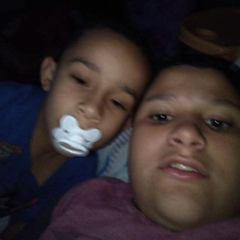 Irmãos Batendo Card Youtube Irmãos Batendo Card Youtube