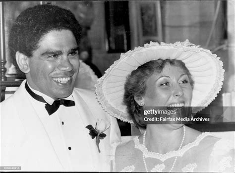 Footballer Mark Ella Marries Kim Samuelson At St Judes Church News Photo Getty Images