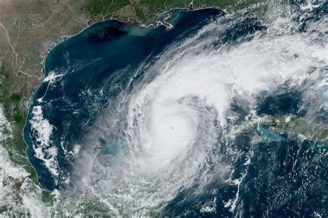 BBC forced to apologise after major Weather app glitch predicts 13,000mph winds and 404C heat