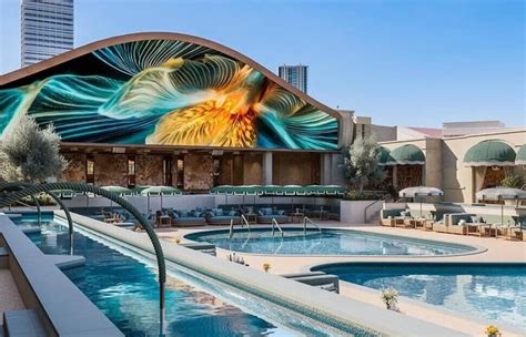 The Best Las Vegas Dayclubs And Pool Parties Open On Saturday
