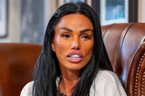 Katie Price Reveals She Kissed Footballer Jack Grealish News Minimalist
