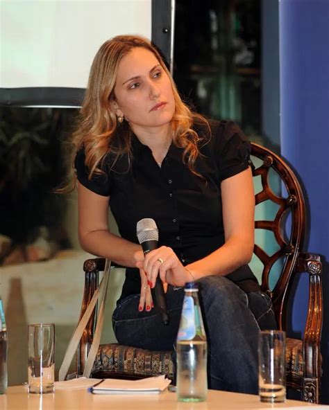 קרן מרציאנו מסרה עדות במשטרה בפרשת עמנואל רוזן וואלה חדשות