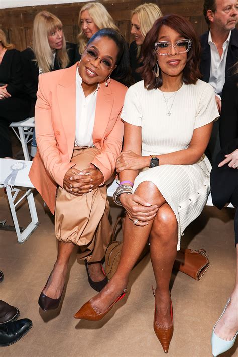 Photos Oprah Winfrey And Gayle King At Stella Mccartney Show In Paris