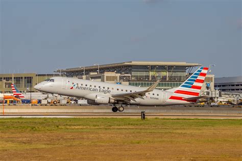 New Year New Planes Envoy Air Takes Delivery Of 3 New Embraer E175s