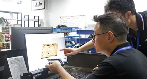 How To Achieve Complex Curved Surfaces And Multi Axis Machining In