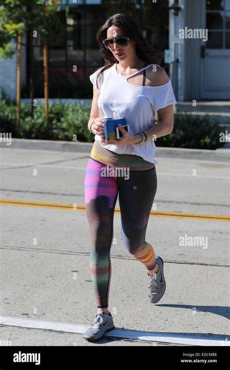 Whitney Cummings Arriving At The Gym For A Workout Featuring Whitney