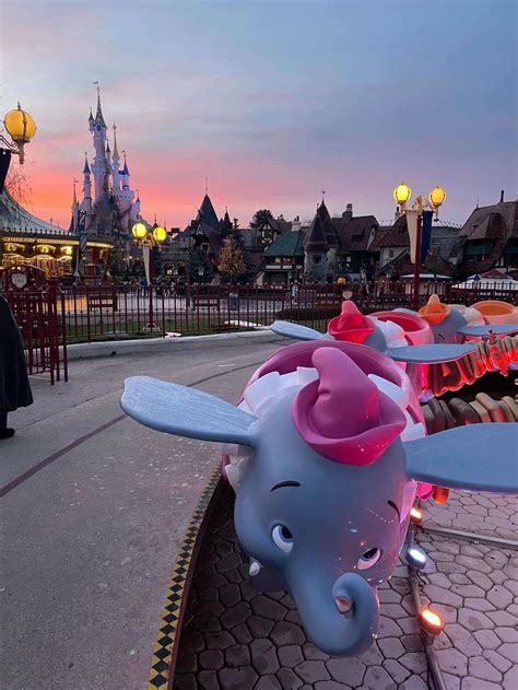 Dumbo Ride At Disneyland Paris