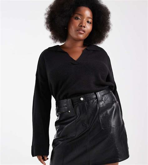 Renee Studio Plus Exclusive Leather Look Seam Detail Pocket Front Mini