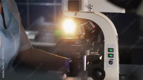 Vidéo Stock Modern Laboratory Microscope Used In Medical And