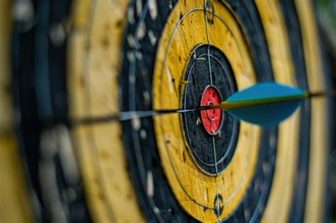 Premium Photo A Close Up Of A Yellow And Black Target