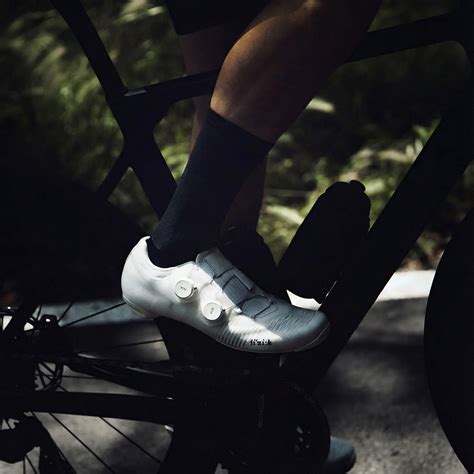 Core Performance Socks Black 3 Pack Pace Bikes