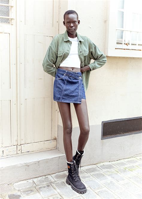 Viola Select Paris Select Model Management