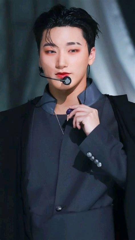 Ateez Halazia Cute Asian Guys Kpop Sans Cute