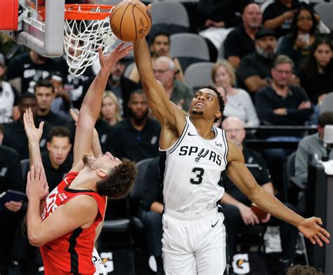 San Antonio Spurs Keldon Johnson Takes On Leadership Role