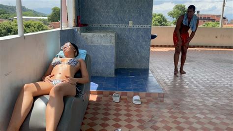 Stepbrother Surprises Me Tanning In His Kama Sutra And I Ask Him To Give Me A New Experience In