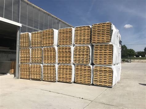 Сандвич панели покривни и фасадни на склад Строителни материали Варна Стенни и покри