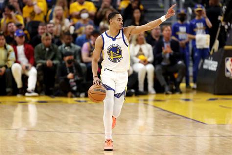Video Reminds Fans How Special Jordan Poole Is