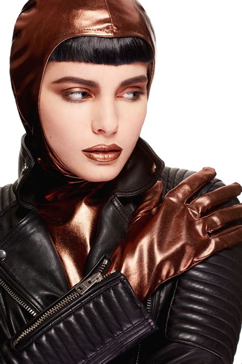 Pin By Mark Sergeev On Make Up Roshar African Beauty Woman Smile Leather Fashion