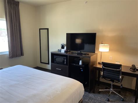 Cobblestone Inn And Suites Forest City Forest City Iowa Us