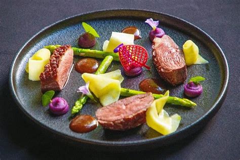 The 10 Best Restaurants In Phnom Penh Updated December 2024