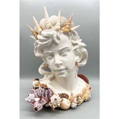 Vintage Nautical Seashell Shell Encrusted Ceramic Bust Sea Princess